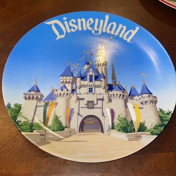 Disney | Art | Disneyland Decorative Plate | Poshmark